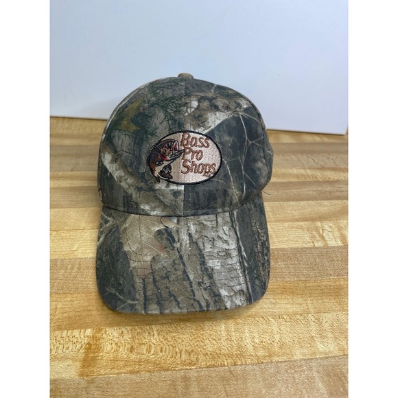 Bass Pro Shops | Accessories | Vintage Y2k Bass Pro Shops Redhead Camo ...